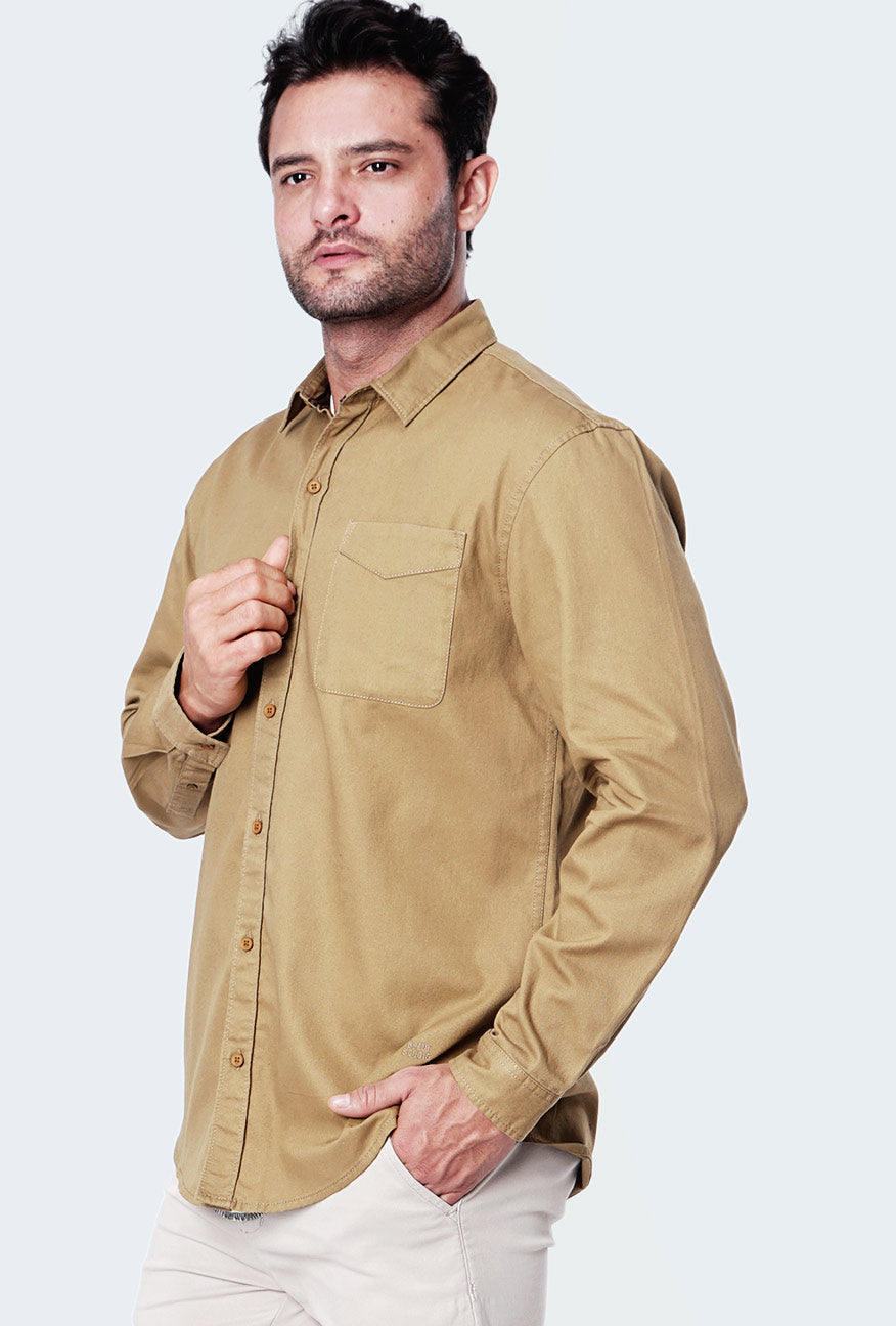 Kemeja Lengan Panjang Orlov Khaki – BOMBBOOGIE